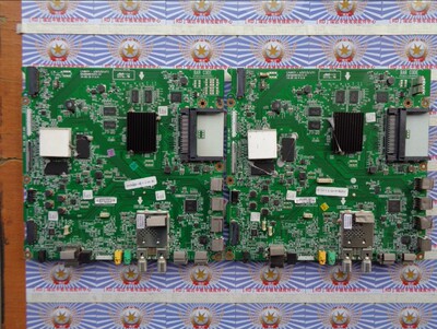原厂LG 55UB8300-CG 主板 EAX66085704(1.1) 屏 LC550EQE(PG)(F2)