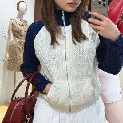 针织拉链外套修身显瘦百搭插肩袖