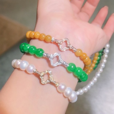 18K白金镶嵌钻石四叶草珠链扣