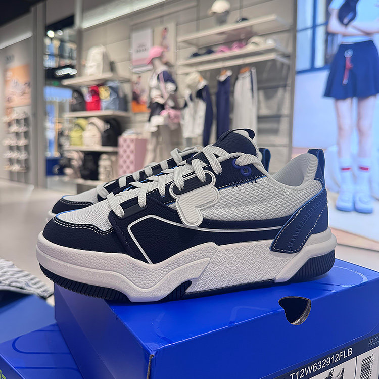 FILA FUSION斐乐潮牌女鞋GRIND板鞋2026秋新款复古休闲鞋运动鞋男