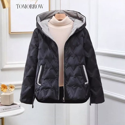 白鸭绒羽绒服女短款连帽保暖外套