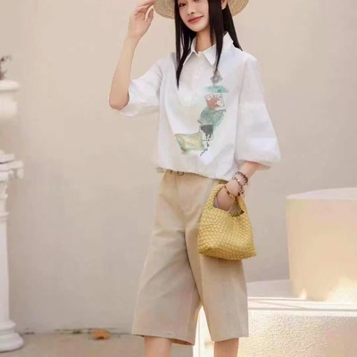 86017 韩版艺术印花灯笼袖衬衫女2026春新款宽松显瘦设计百搭上衣