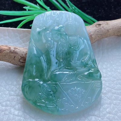 qxm自然光缅甸翡翠精雕冰飘花普贤观音玉坠守护神63.8*44.3*5.5mm