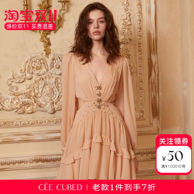 CEECUBED雪纺钻饰露腰深V连衣裙