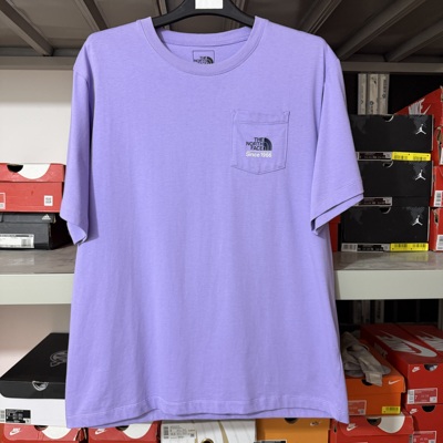 北面/TheNorthFace 男女同款夏季印花圆领短袖T恤88G4 紫色