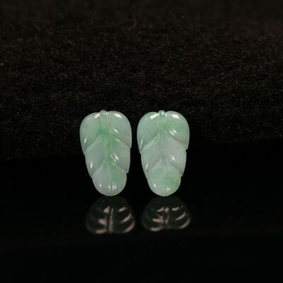 冰糯种飘绿天然A货翡翠叶子