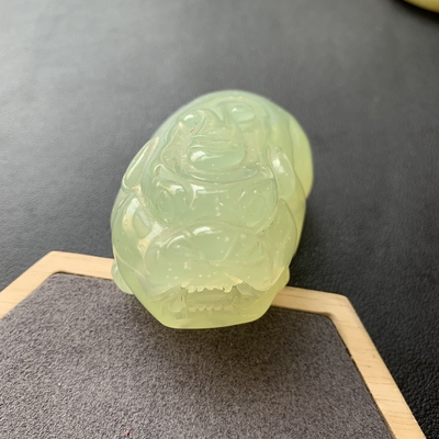 天然岫玉老料暴风雪立体貔貅手把件男女士款尺寸约78.6*42*34.3mm