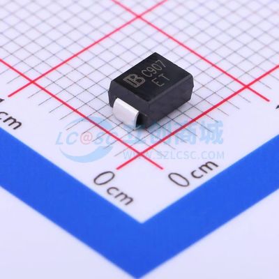 SMBJ180CA/TR13 SMB(DO-214AA) 静电和浪涌保护(TVS/ESD) 180V 2.