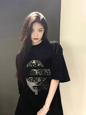 短袖嘻哈街头人脸印花纯棉女