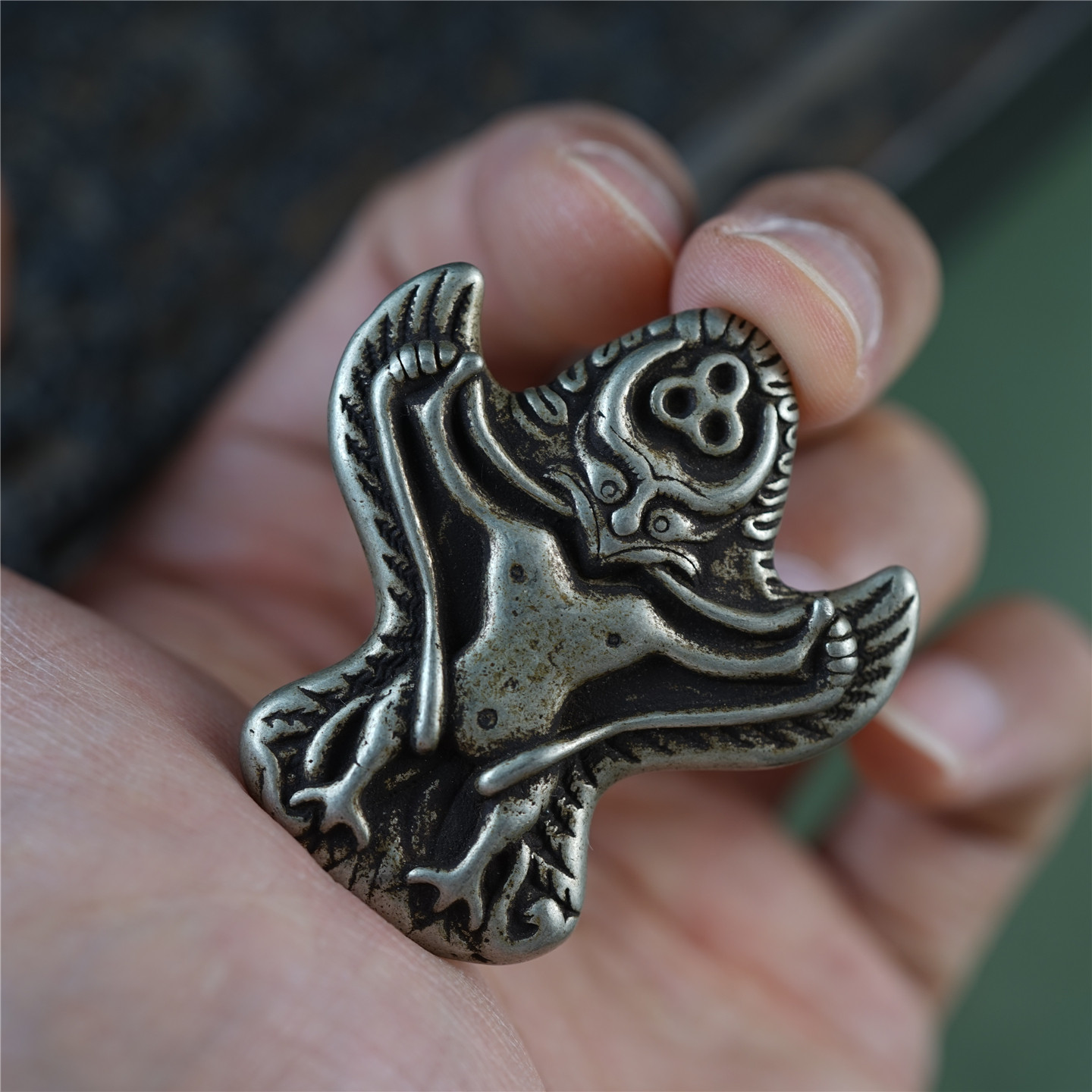 西藏藏式精工白利玛铜大鹏金翅鸟吊坠藏传文玩脖挂项坠配饰件