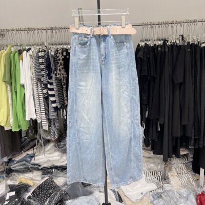 韩系新款高腰破洞设计水洗阔腿牛仔裤女宽松显瘦高级弯刀裤88015