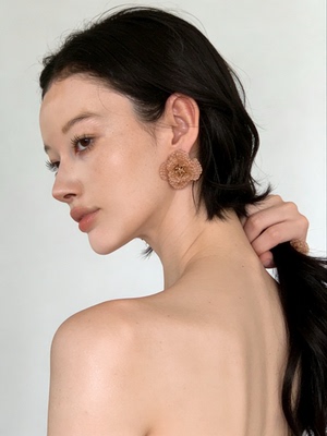 Toxic F ｜有毒植物 梦幻橙色珠管编织耳环