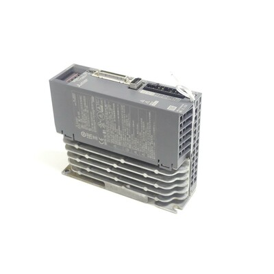 Mitsubishi MR-JE-40A Servoverst?rker SN:E7XR0D059