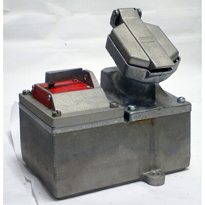 COOPER CROUSE-HINDS ENR5151 RECEPT, DSFS933 SA, EDS272-SA BO