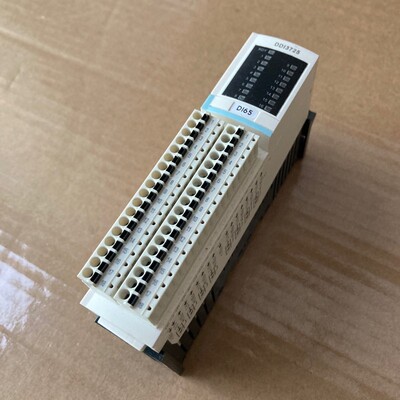 1x Schneider Electric Advantys STB DDI 3725 24VDC IN 16pt si