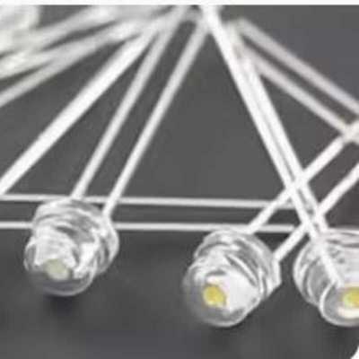 2脚直插白发红全新尾灯