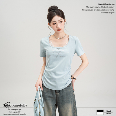 天蓝色蝴蝶结字母印花短袖T恤女