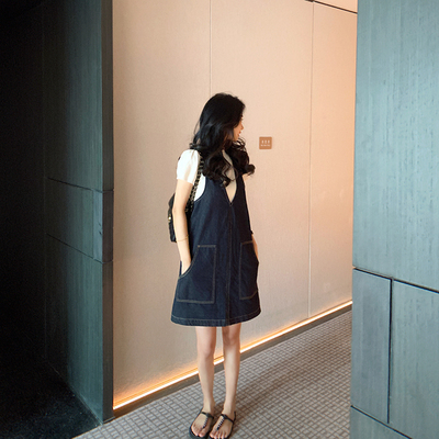 bigyu 设计感牛仔连衣裙春夏减龄无袖背心裙V领深蓝色宽松A字短裙