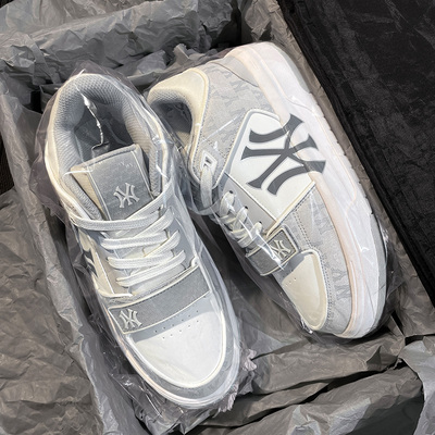 经典纽约洋基队白灰色2026新款情侣厚底春季时尚美式休闲板鞋潮