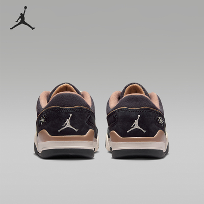 耐克女士运动减震耐磨篮球鞋