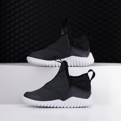 阿迪达斯RAPIDAZEN儿童运动鞋