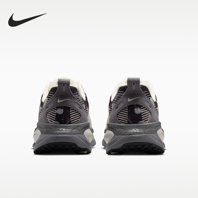 Nike/耐克正品Vomero 18女士系带透气运动跑步鞋IF4463-002