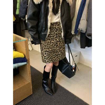 MZI STUDIO-街头时尚甜辣冬季卷卷毛豹纹包臀显瘦性感半身裙18325