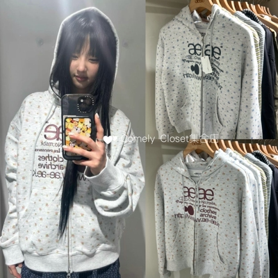 26早秋新款 aeae 拉链印花宽松碎花字母刺绣卫衣百搭连帽外套女
