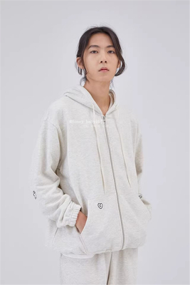 直邮正品情侣男女款刺绣爱心套装