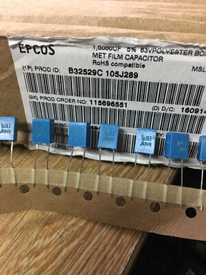 B32529C105J289 1UF 63V 105 P5MM 爱普科斯 薄膜电容器 EPCOS