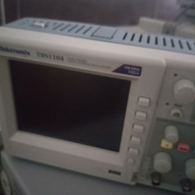 TBS1104 泰克示波器 100Mhz 四通道 1G议价维修