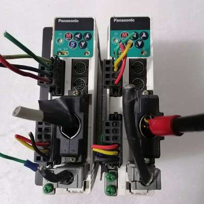松下A4伺服驱动器 MBDDT2210003(400W)--议价商品
