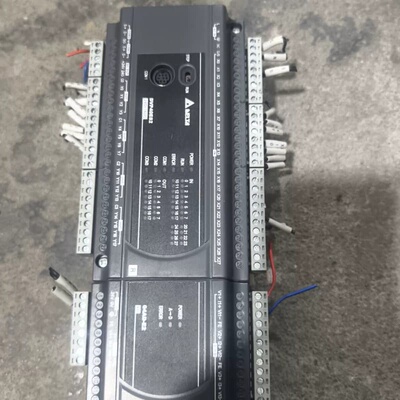 台达DVP40ES2一200R加04AD一E2扩展。21年。--议价商品