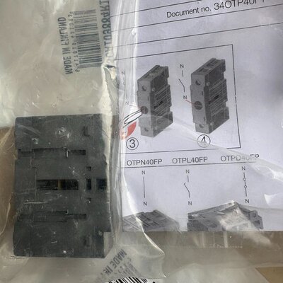 ABB OTPE40FD 终端接线端子，芬兰原装制造。全新原--议价商品