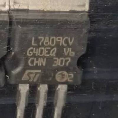 可维修L7809CV三端稳压器，ST，21只，成色还可以，议价