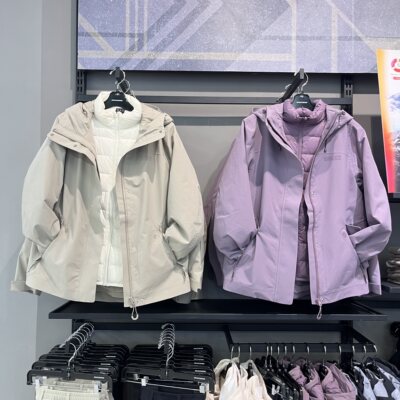 Skechers斯凯奇女士秋冬防水三合一羽绒内胆冲锋衣外套P425W127