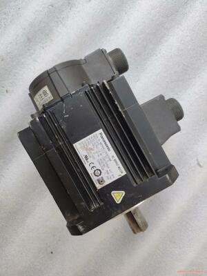MDME102GCHM 松下伺服电机，1.0kw，带抱闸，二议价商品