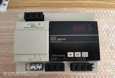 几乎全新欧姆龙电源，型号S8VS-48024B，成色可充新，议价商品