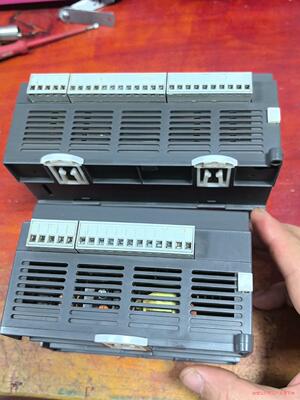 台达PLC拆机两台。DVP40ES200R一台。DVP24E(议价商品）