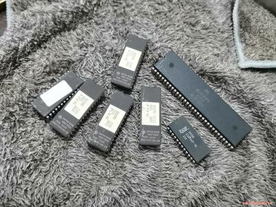 Mc68000P8，x28T6cp一20.HN27c301A(议价商品）