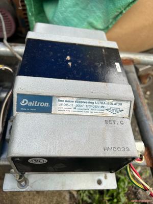 日本DAITRON 隔离电源高效率 多层屏蔽隔离电源，纯骏营议价商品