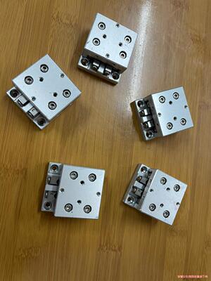 THK滑块，交叉滚柱导轨滑台，THK型号VRU2035M，滑(议价商品）