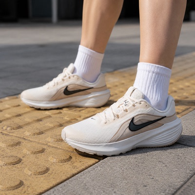 耐克NIKE男鞋跑步鞋 26秋季新款DOWNSHIFTER14运动鞋时尚休闲鞋缓