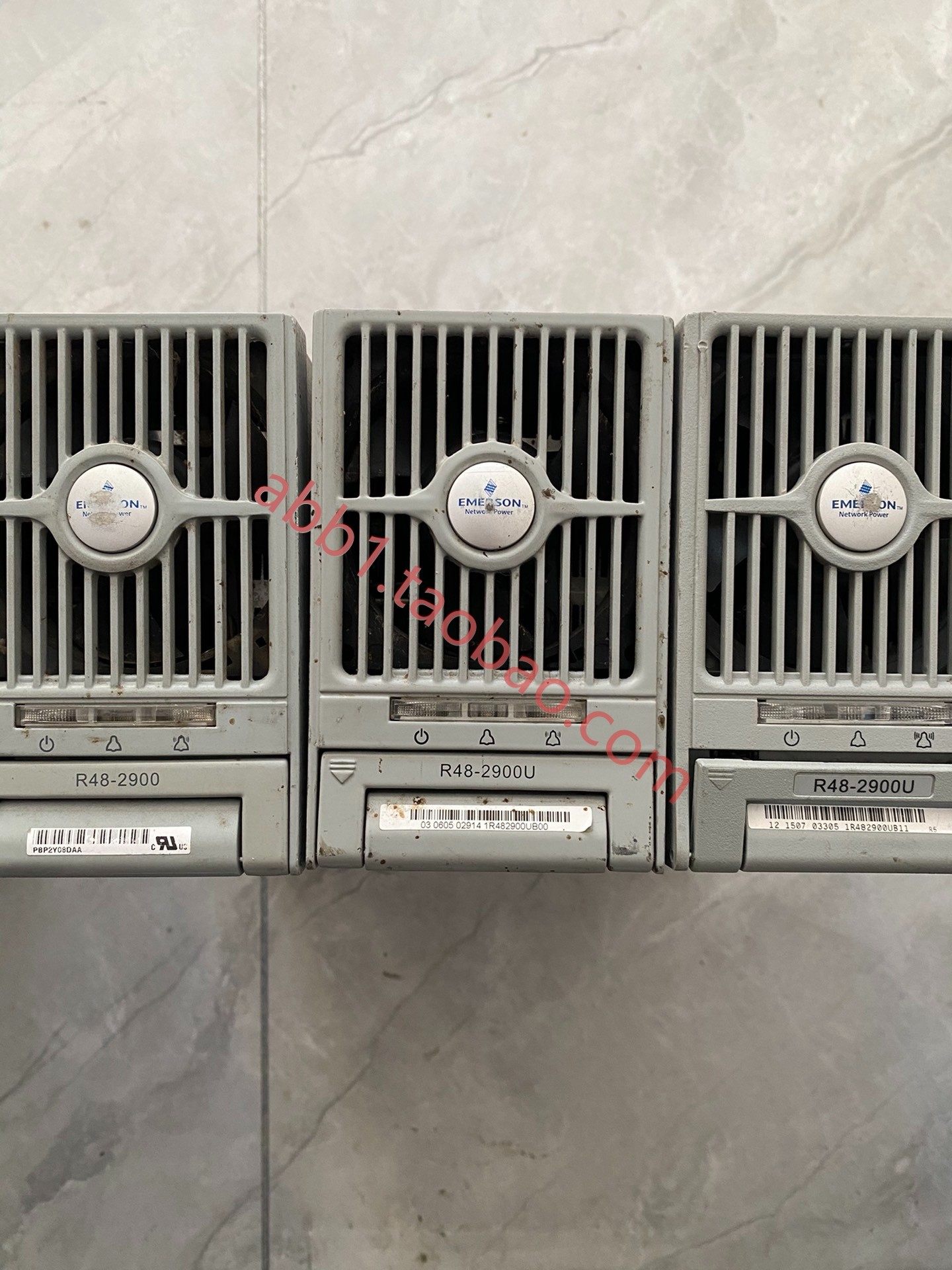 贴插C1210C105K5RAC 06035U7R5CAT2A C1210C106M3RAC V_虎窝淘