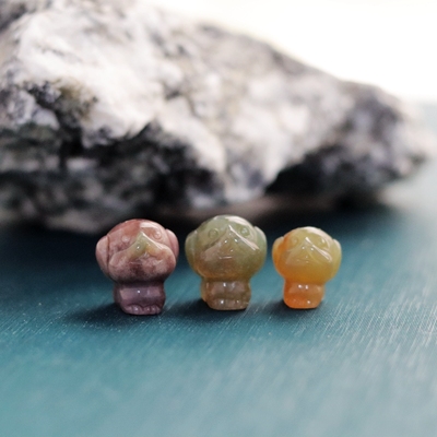 小狗的爱真诚而热烈阿拉善彩玉