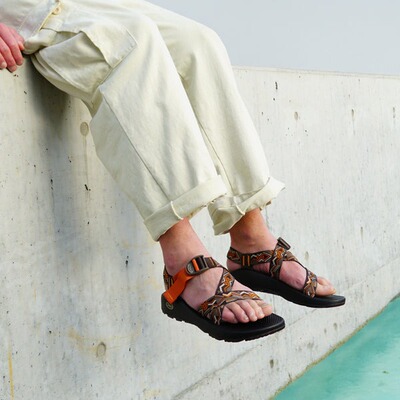 日本代购直邮CHACO Z1 CLASSIC 25SS男女闲沙滩鞋户外运动凉鞋