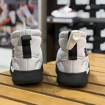 阿迪达斯男女保暖中高帮运动鞋