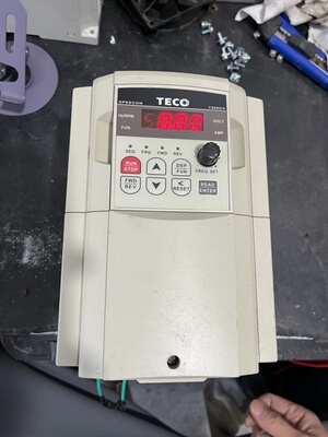 TECO东元7300CV变频器 JNTHBCBA0003BC-U 2.2KW 220V 三相 拆机件