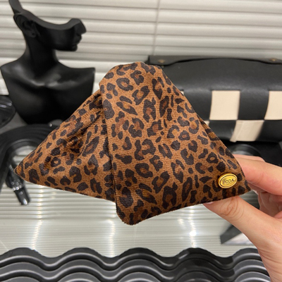 E4930 韩国豹纹13cm大抓夹发抓老风ins复古时髦少女抓夹鲨鱼夹