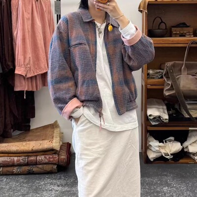 Cha 官方 | Aviva Jifei Xue 24秋冬 天然蓝靛泥染双面束腰短夹克